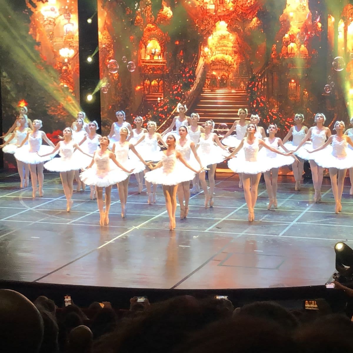 Unlock The Magic Of Istanbul In Autumn: Insider Tips For Your Fall ...